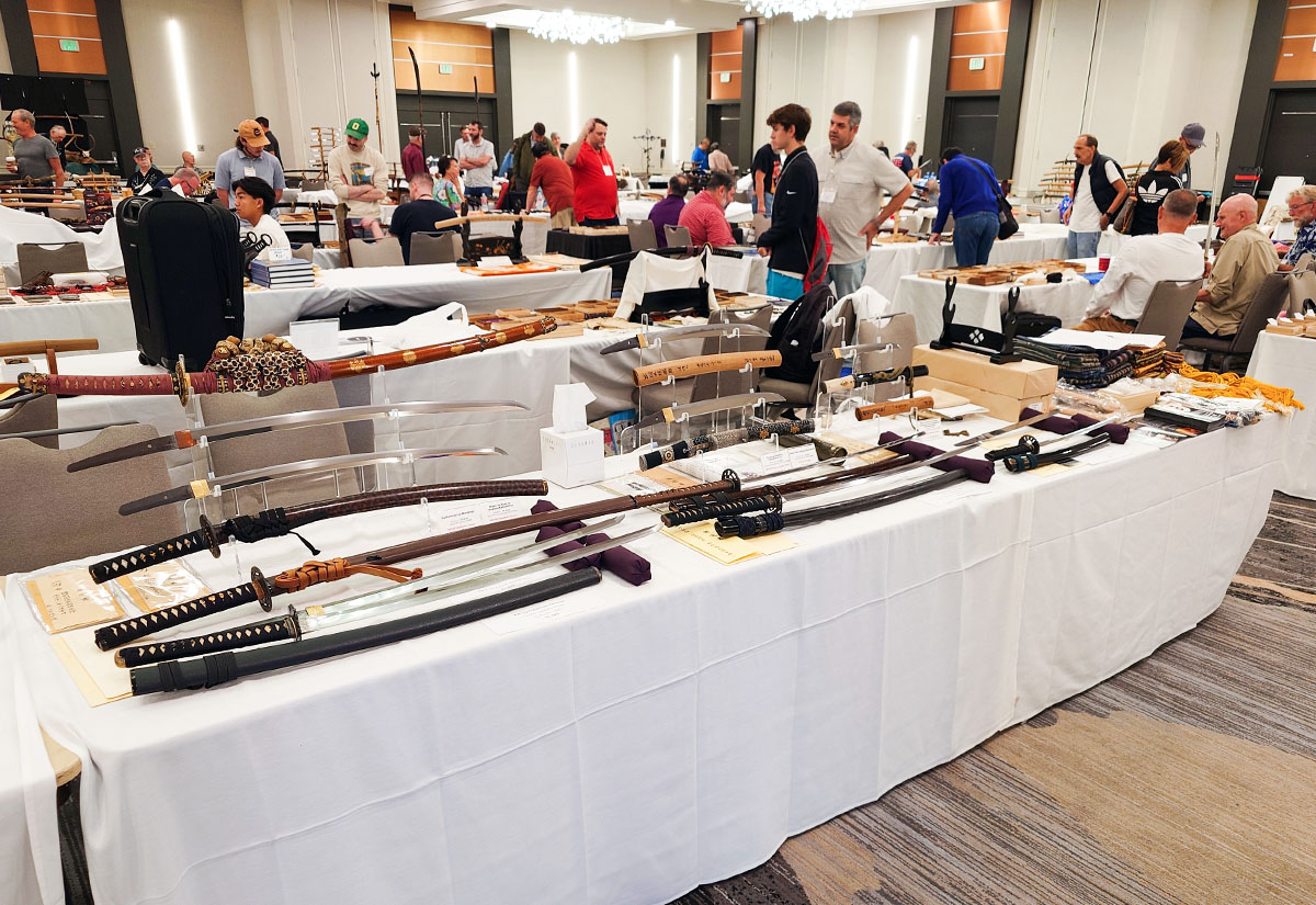 Exhibited at the 34th Annual Japanese Sword Show in San Francisco, USA ...